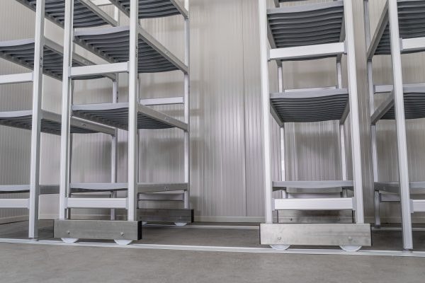 ESTANTE INOXIDABLE MODULAR TONON MOVIBLE(RIELES) - Remar Soluciones